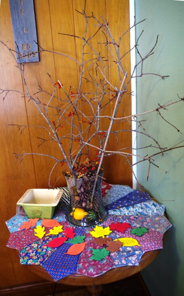 A Thanksgiving Tree: Because Being Grateful Is That Important - Julie Sunne